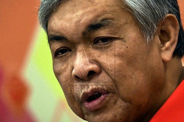 Mahkamah Rayuan Tolak Permohonan Ahmad Zahid Untuk Dapatkan Pasport Mahkamah Rayuan Tolak Permohonan Ahmad Zahid Untuk Dapatkan Pasport