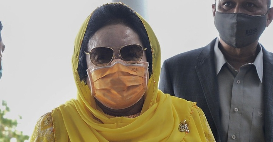 Rosmah Dakwa Bekas Pembantunya, Rizal Mansor, Berkomplot Dengan AGC