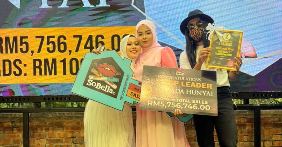 Dulu Tukang Jahit Kini Jutawan, Kisah Kejayaan Wanita Ini Jadi ...