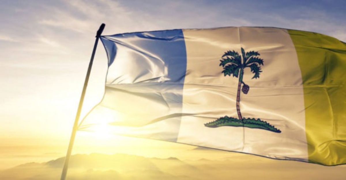 Bendera P. Pinang Dikibar Separuh Tiang Hormati Kemangkatan Ratu ...