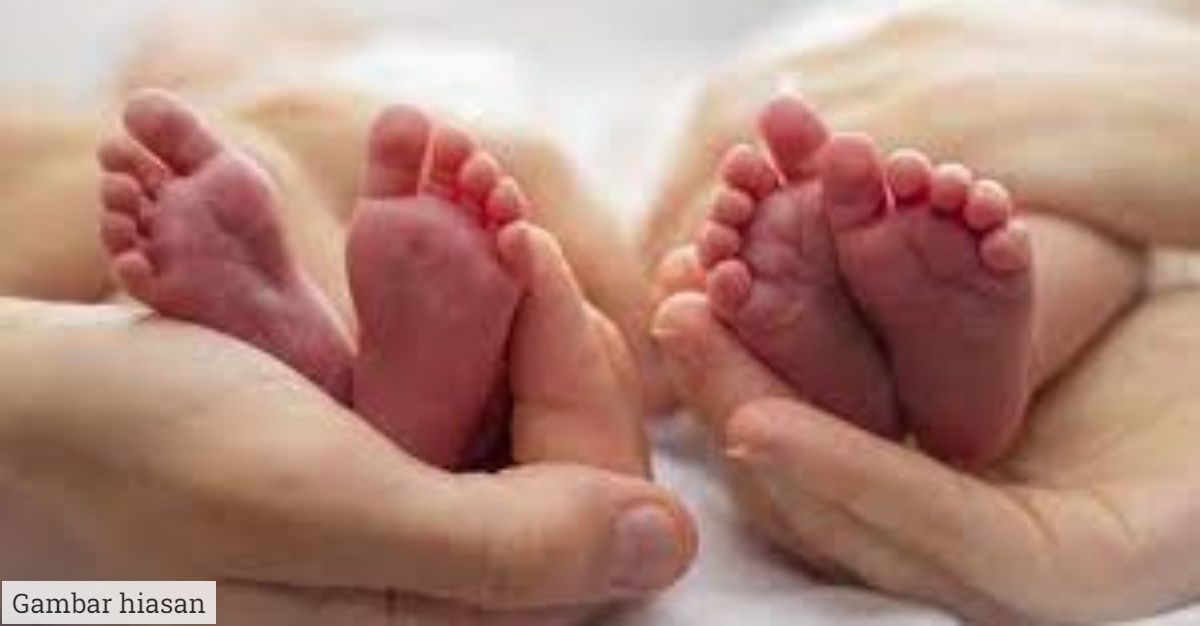 Kembar Lahir Daripada Embrio Beku Sejak 30 Tahun Lalu