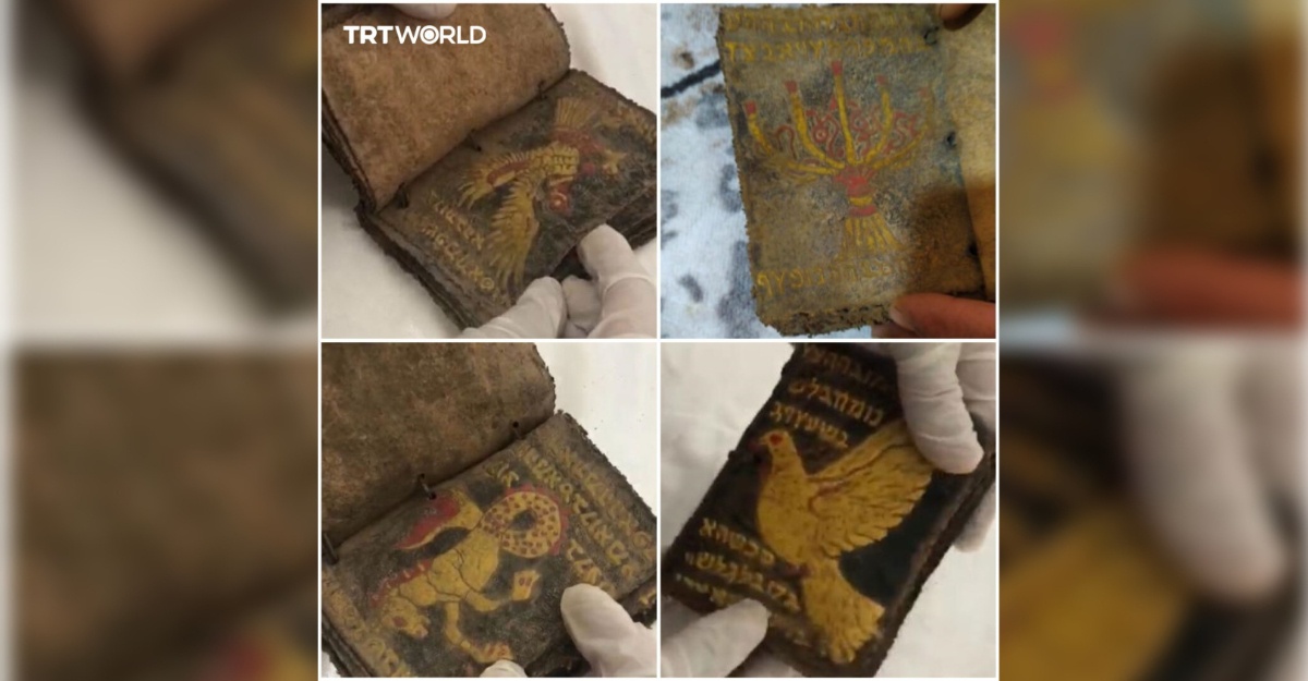 Manuskrip Lama Didakwa Salinan Taurat Berusia 700 Tahun Dirampas Di Turkiye