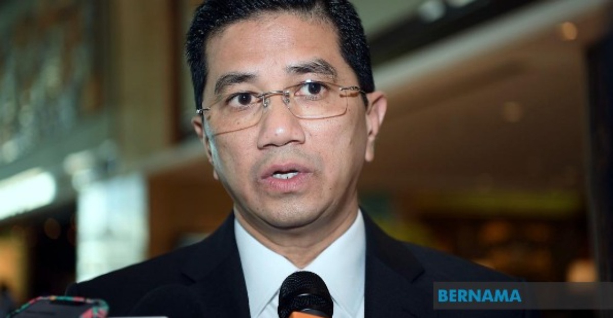 Azmin Umum Berehat Seketika Dari Arena Politik