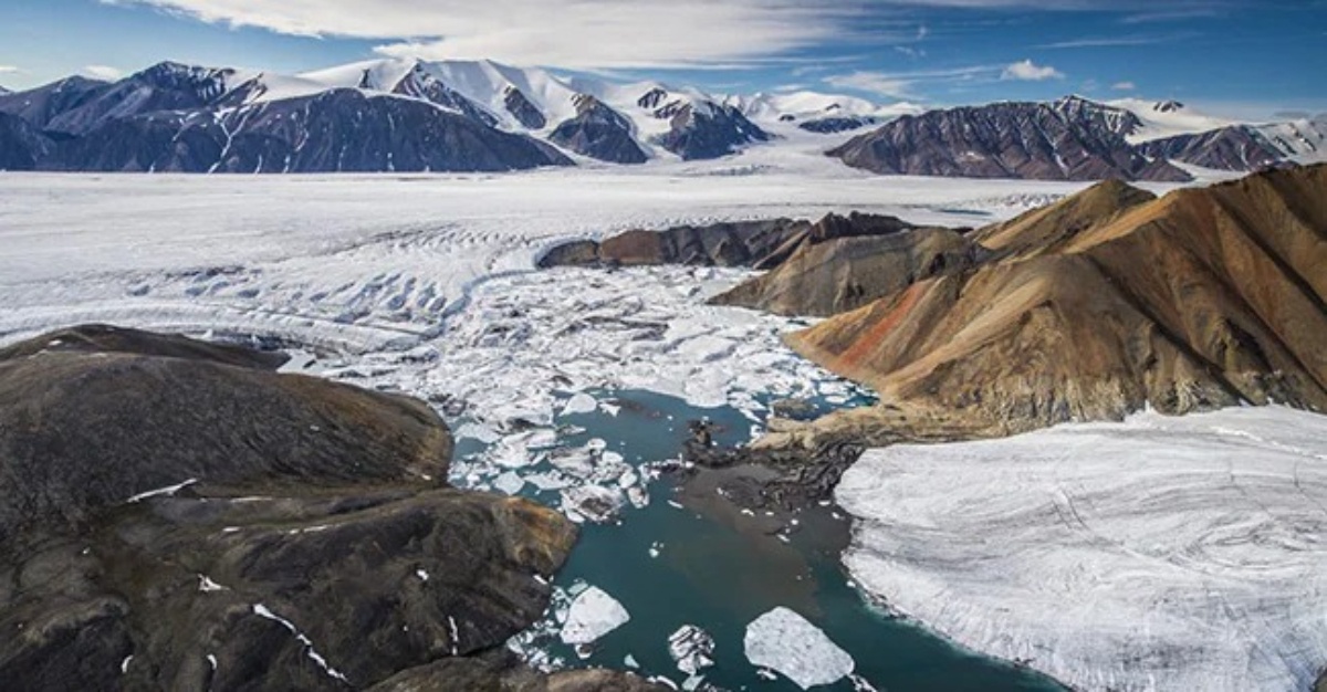 Berlumba Dengan Masa, Saintis Gerudi Ais Purba Artik & Simpan Untuk ...