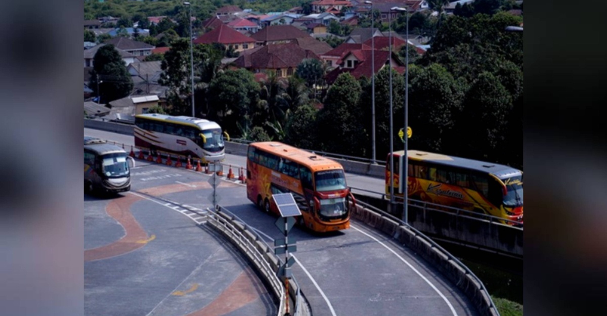 Menyamar Sebagai Penumpang Agar Pemandu Bas Berwaspada - JPJ