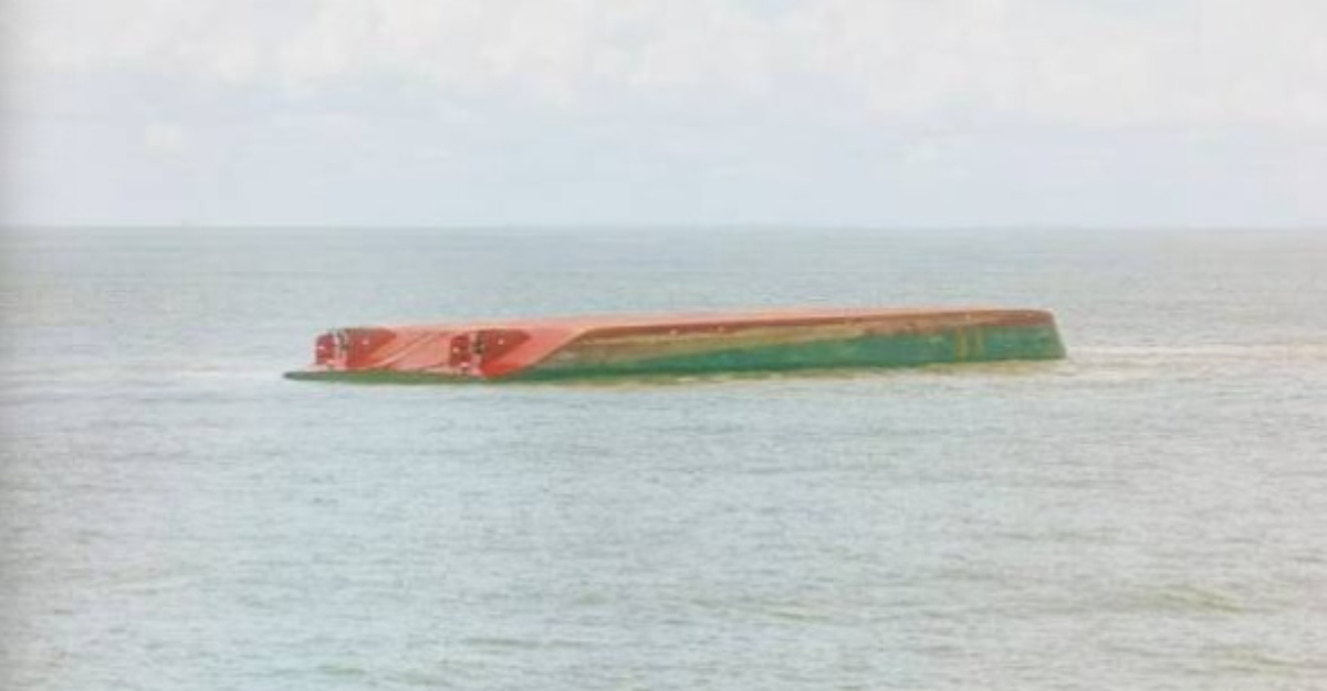 Kapal Kargo Karam Di Sarawak 9 Kru Dilapor Hilang