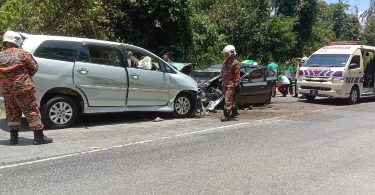 Suami Isteri Maut, Lapan Lagi Termasuk Bayi Cedera Kereta Bertembung