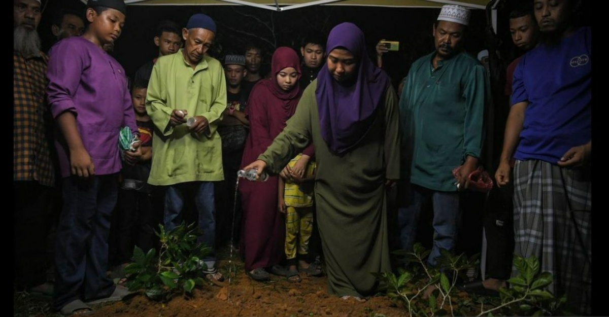 Jenazah Muhammad Akil Syauqi Selamat Dikebumikan