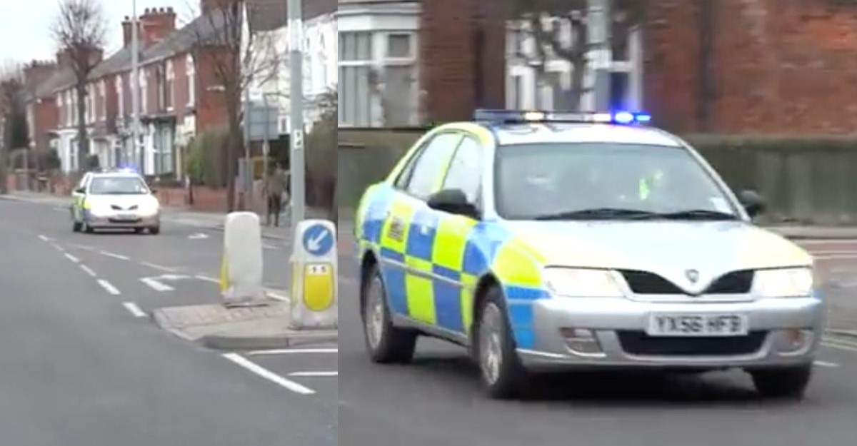 "Macam pernah nampak…" - Netizen Kagum Proton Waja Digunakan Polis Luar ...