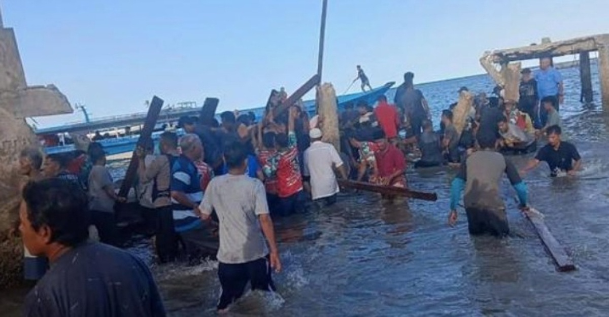 Jeti Roboh Di Maluku, Indonesia Ragut Lapan Nyawa