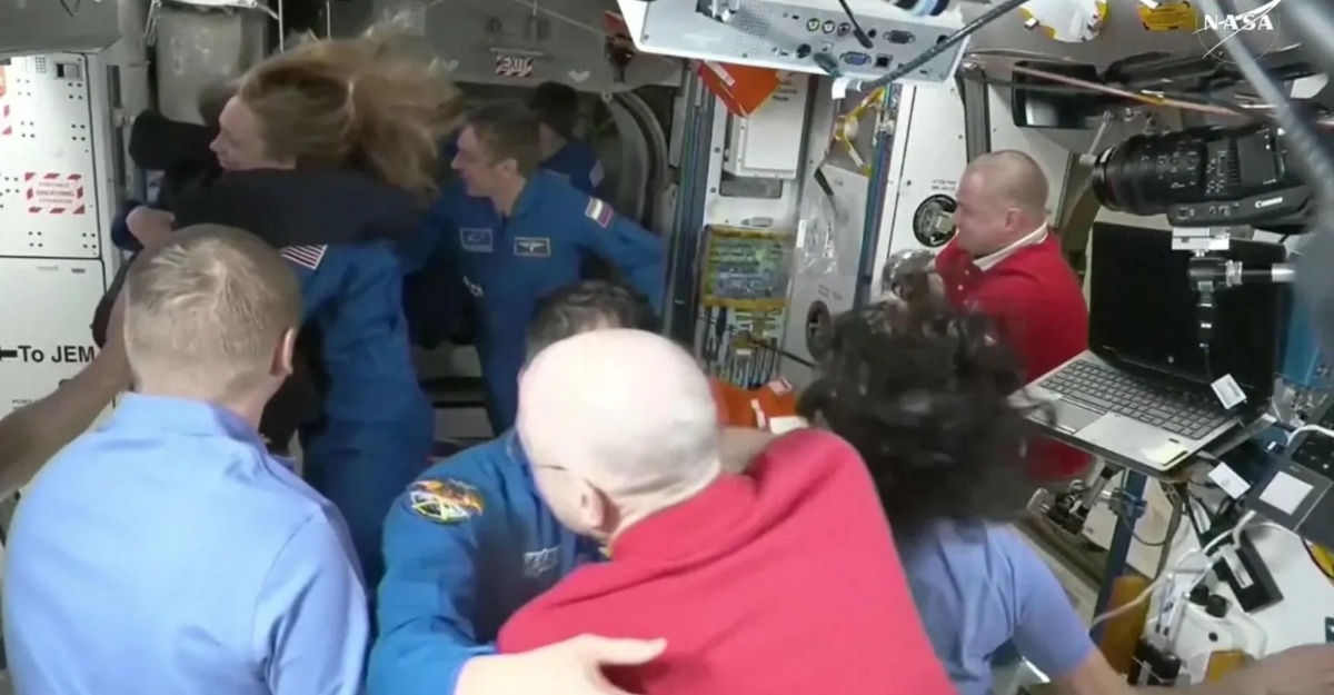 Angkasawan 'Terkandas' Bakal Pulang Ke Bumi