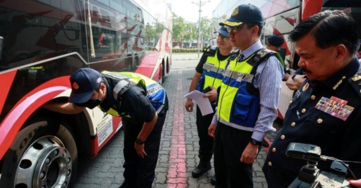 Anggota JPJ Menyamar Penumpang Pantau Pemandu Bas