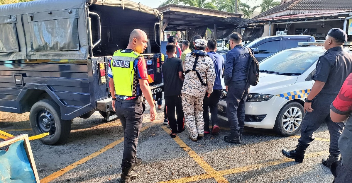 Tiga Termasuk Kanak-Kanak Maut Bot Terbalik Di Pulau Perhentian