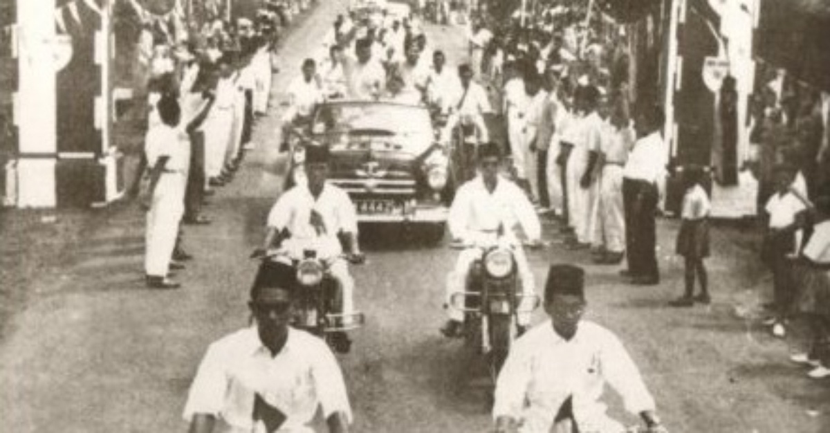 Bukan Di Stadium Merdeka, Ini Lokasi Pertama 7 Laungan 'Merdeka' Dilakukan